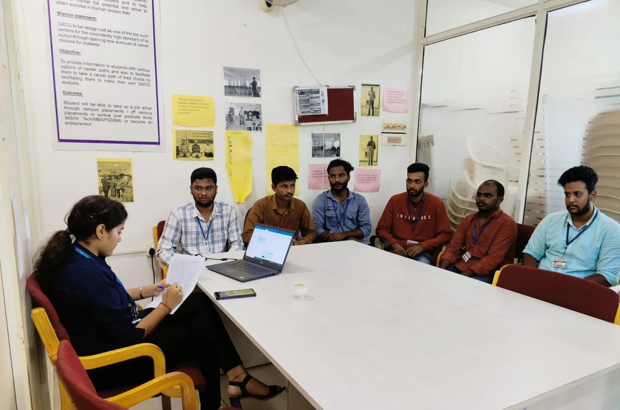 ENH iSecure Office Photos | AmbitionBox