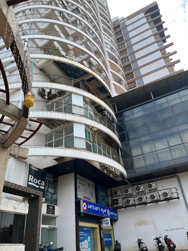 HDFC Bank Office Photos 2024 | AmbitionBox