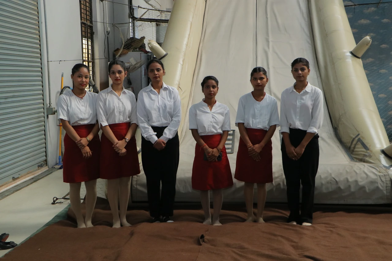 Skylynn Aviation Airhostess Academy Office Photos – Inside Look at ...