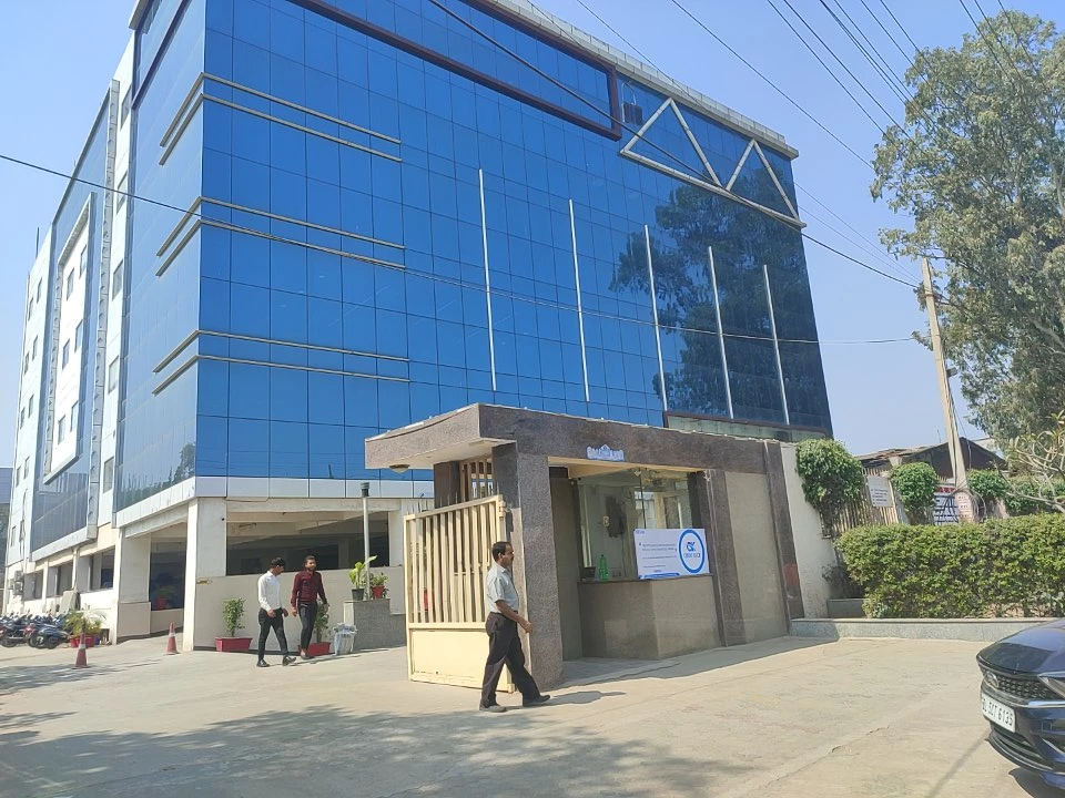 Incredible Management Services Office Photos – Inside Look at Workplace ...