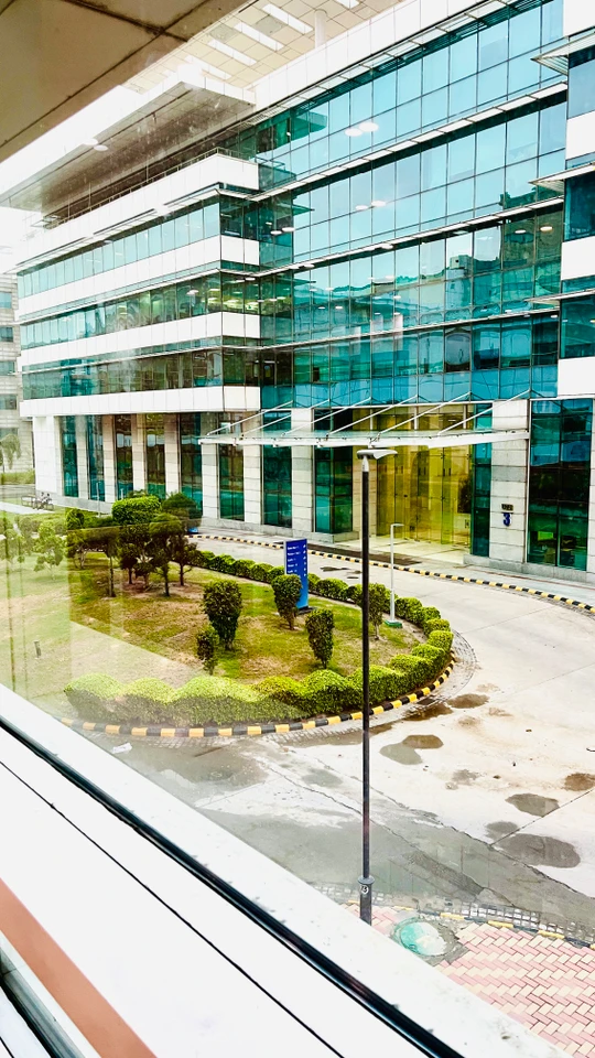 HCLTech Office Photos 2024 | AmbitionBox