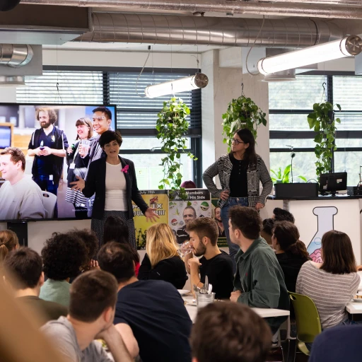 Brainlabs Reviews by 14 Employees | AmbitionBox