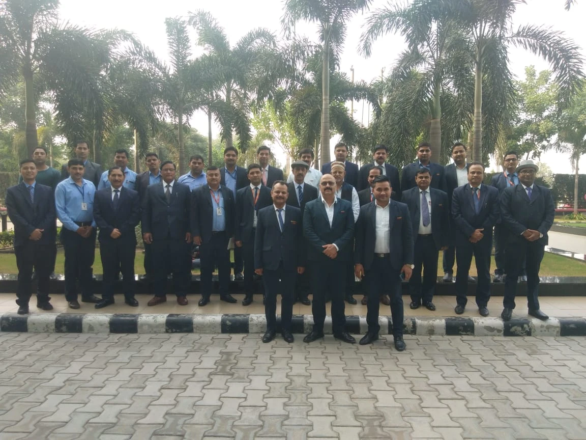 JLL Company Profile & Overview | AmbitionBox