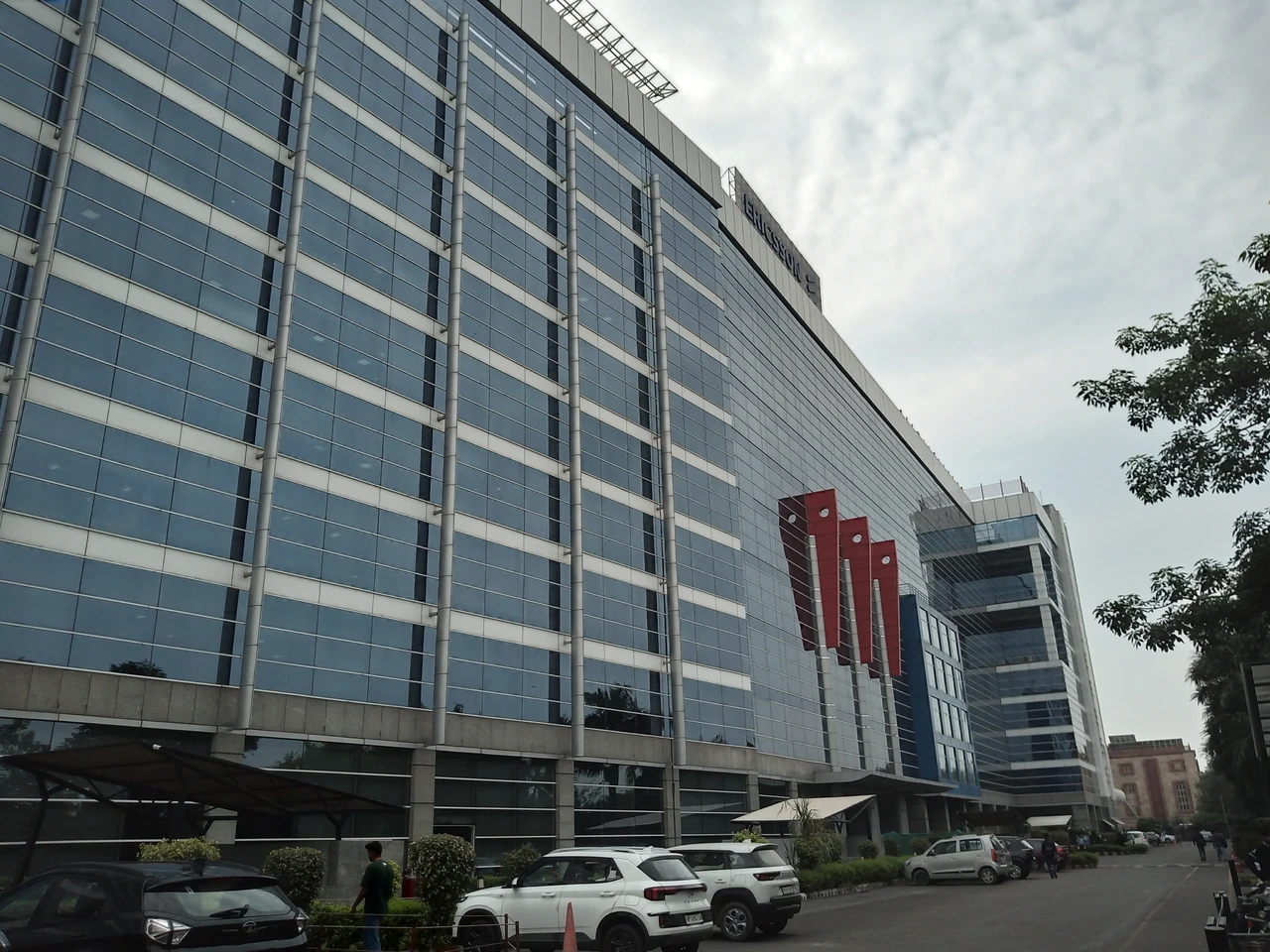 Tech Mahindra Company Profile & Overview | AmbitionBox