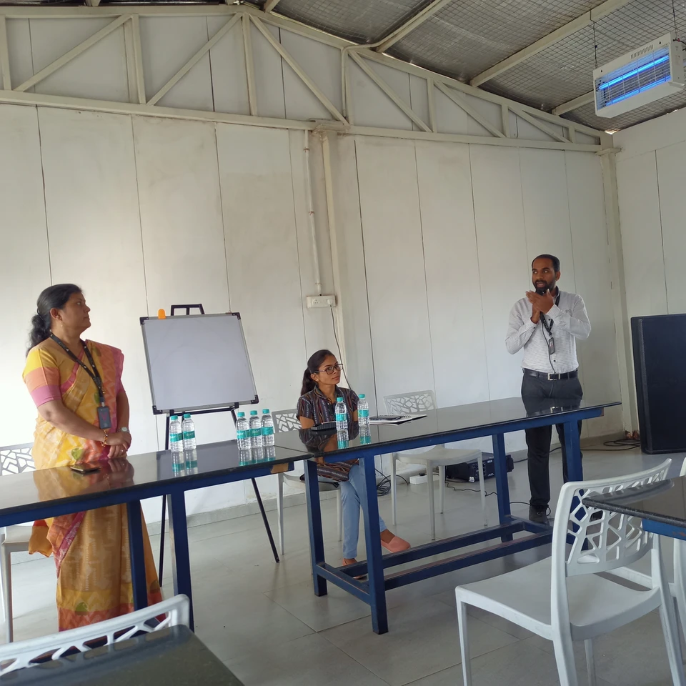 Diam Display India Private Limited Office Photos | AmbitionBox