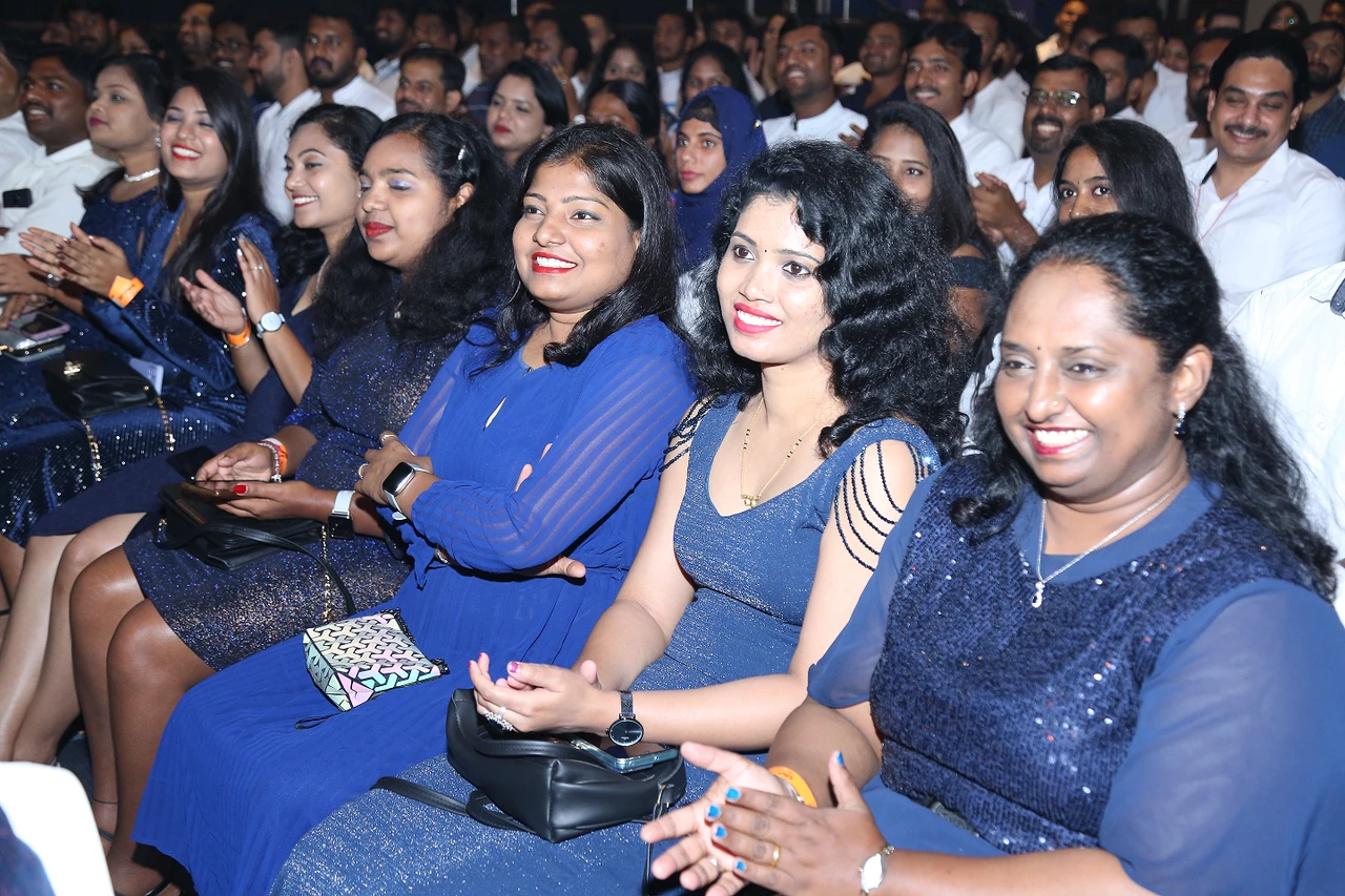 RedBus Company Profile & Overview | AmbitionBox